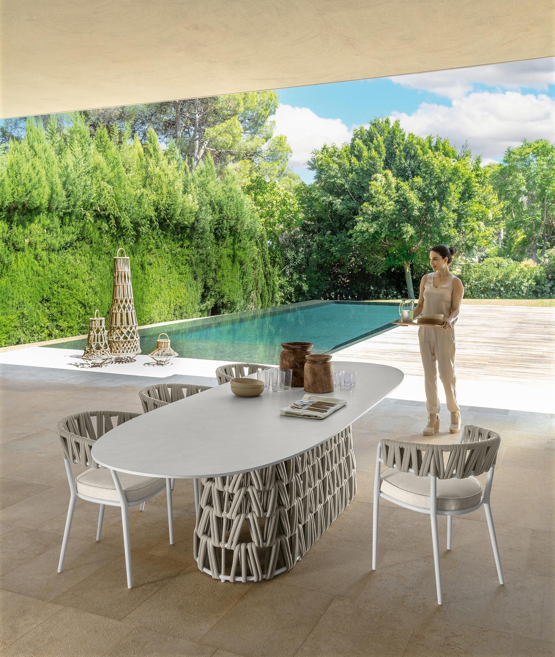 Swipe Dining Chair - La Qualite